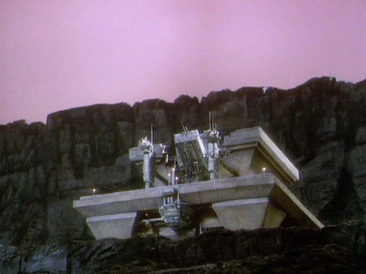 Aliens - 7th Doctor Era - The Doctor Who Site